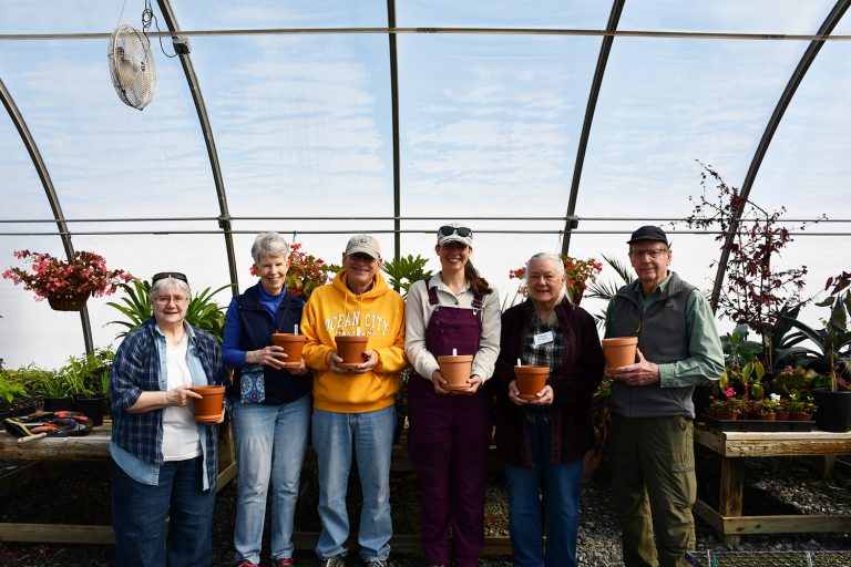 Home - Active Retirement Living | Chestnut Ridge at Rodale : Chestnut ...